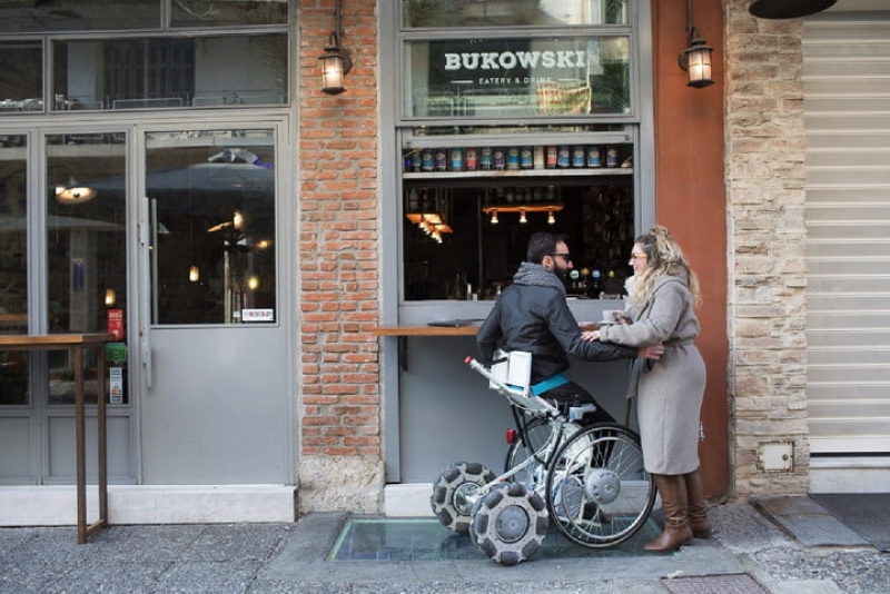 讓肢障者「站起來」！這款次世代輪椅能切換模式改變高度，解決生活困擾 | 無障礙文章|香港一站式 ♿ 無障礙資訊平台|無障礙旅遊指南|Free ...